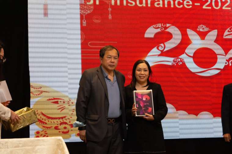 ABOUT US – FR – JF Insurance – Visitor to Canada Insurance, Student ...